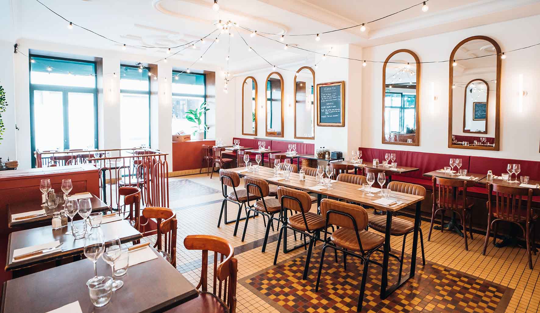 Botza Un bistrot de quartier où se retrouver à tout heure | Bistrot de ...