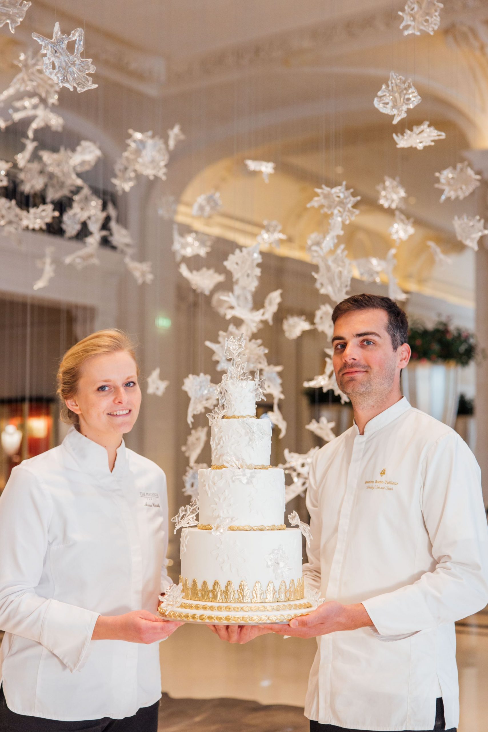 Le Peninsula et l’art du Wedding Cake | Paris Capitale